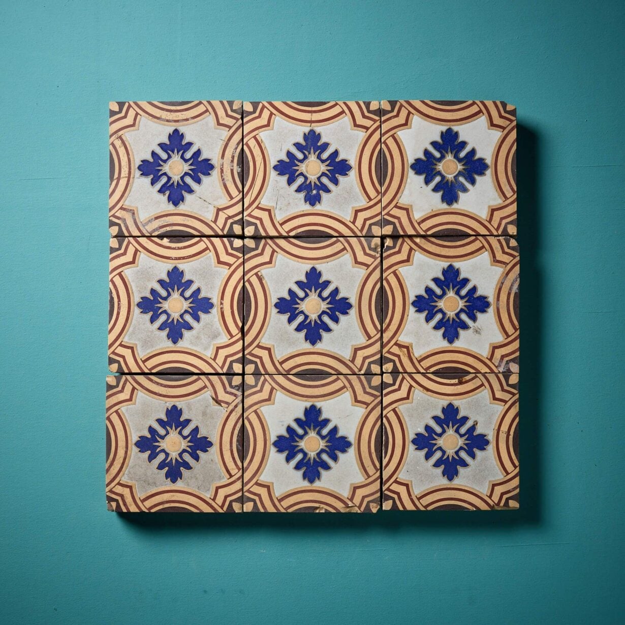 Reclaimed Minton Tile Splashback | UK Architectural Heritage