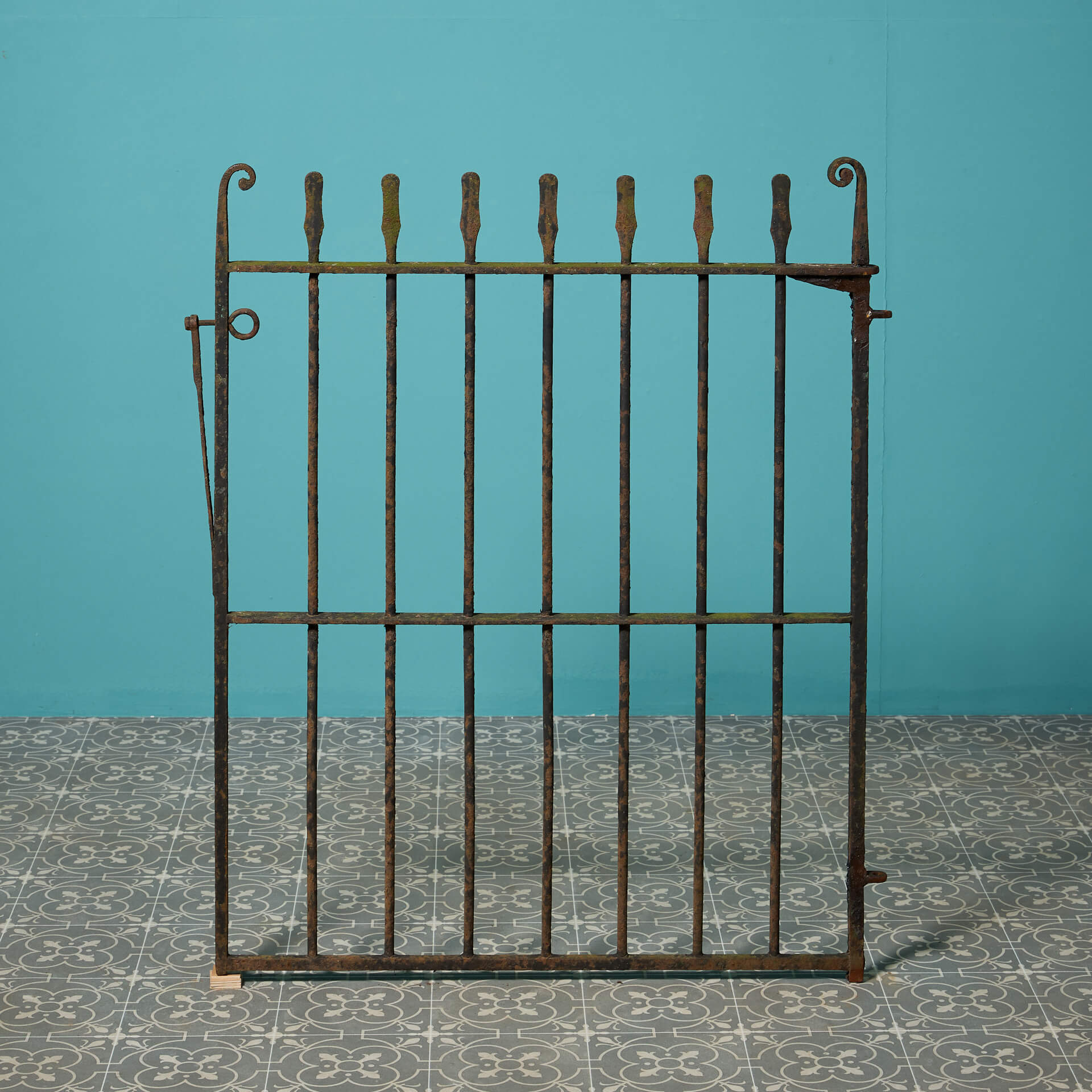 A Reclaimed 19th Century Wrought Iron Side Gate | UK Architectural Heritage