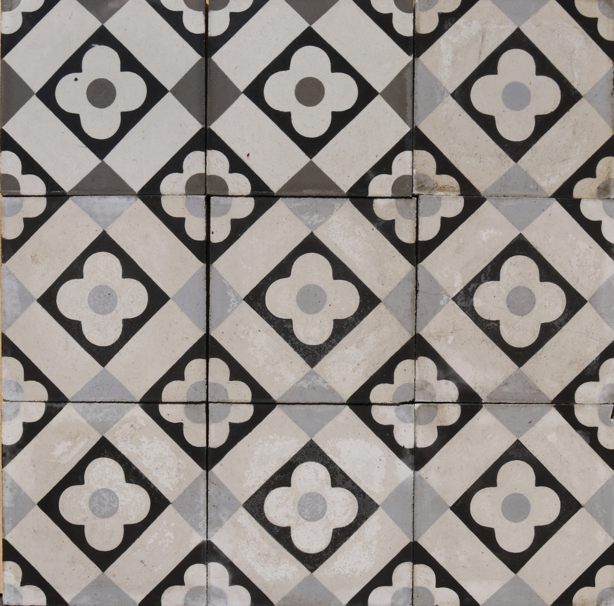 Reclaimed Patterned Encaustic Cement Floor Tiles 1.68 m2 (18 ft2) - UK ...
