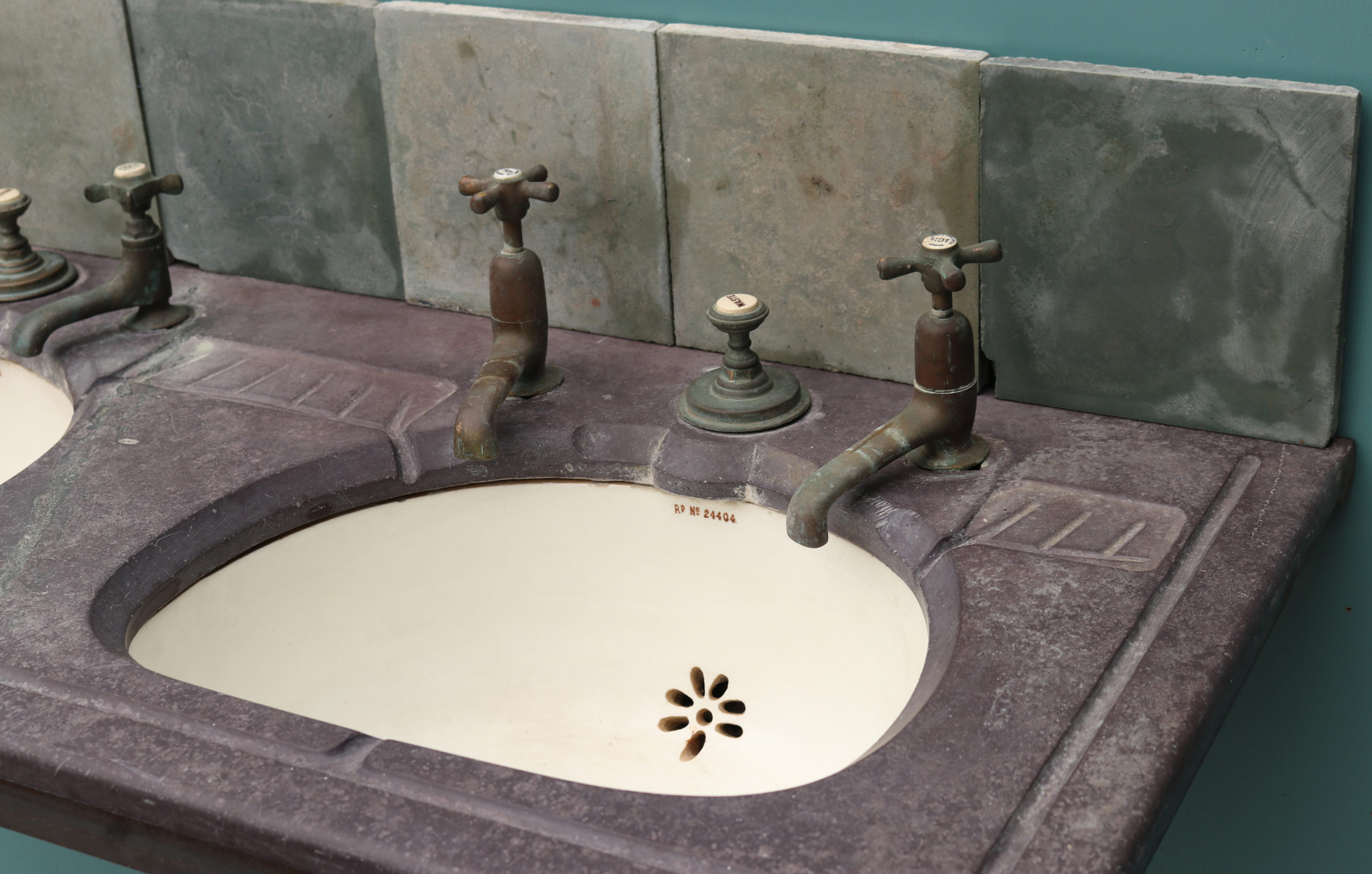 An Antique Reclaimed Double Sink or Basin with Stand - UK Architectural ...