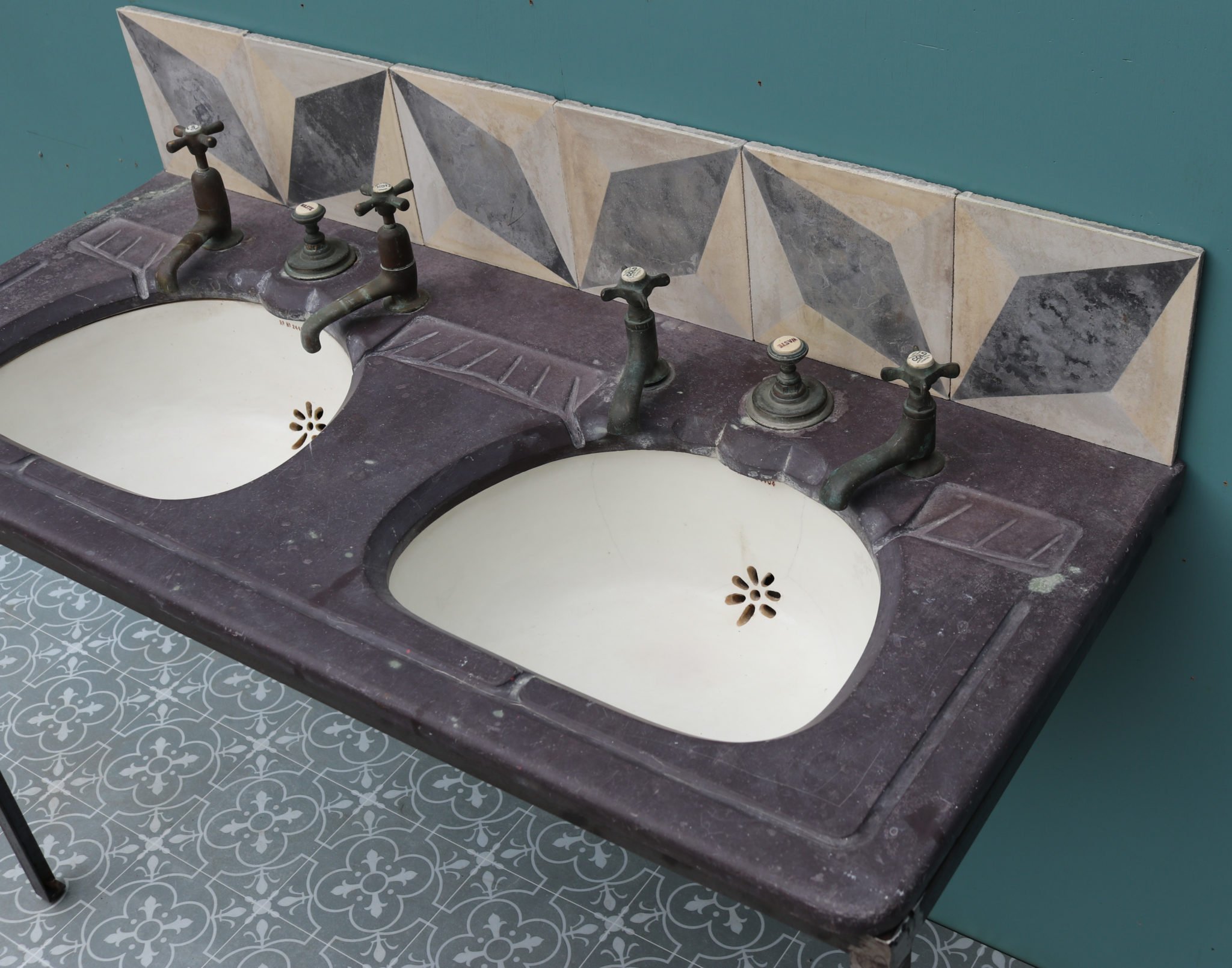 A Reclaimed Double Sink or Basin with Stand - UK Architectural Heritage