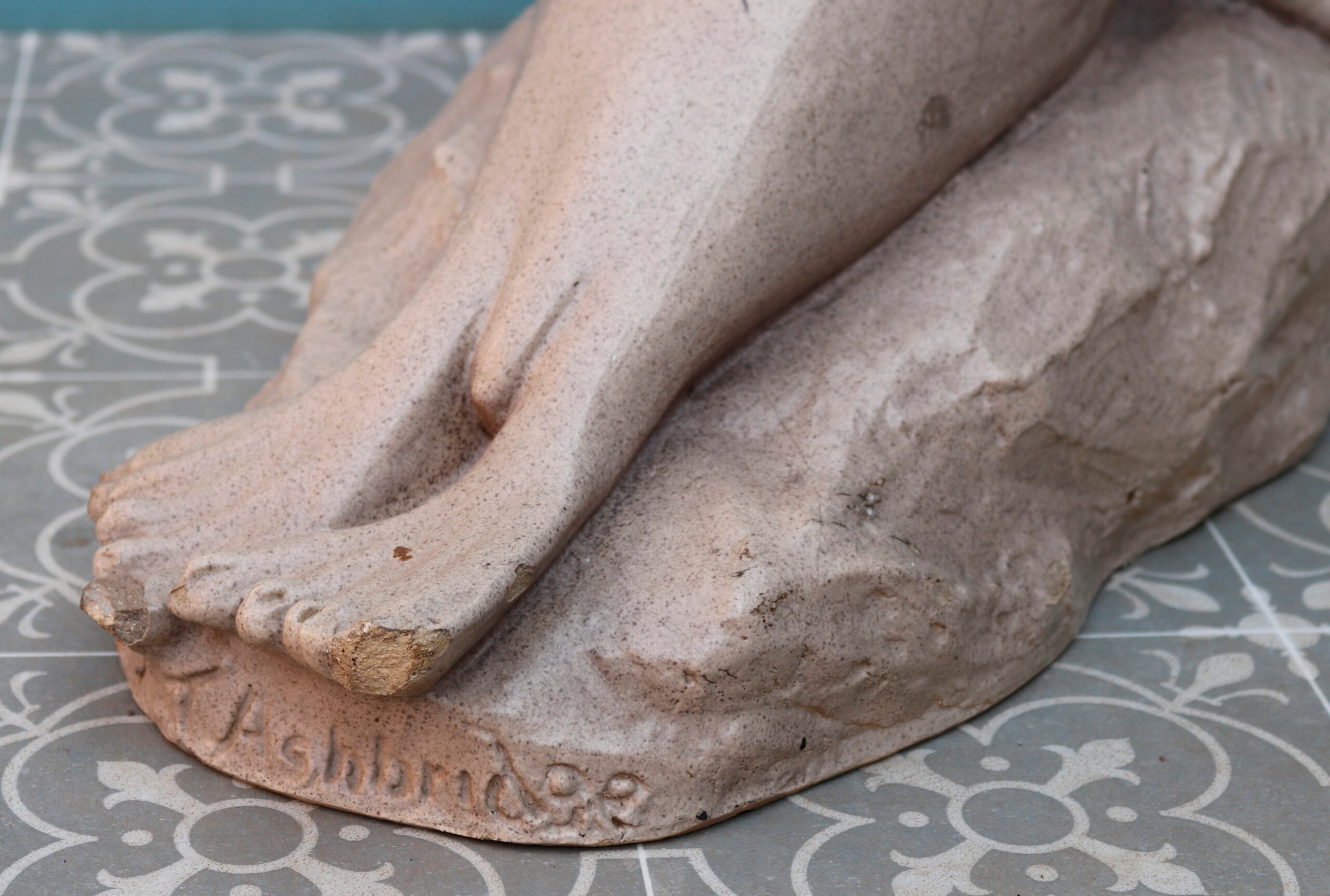 Pair of Leeds Fireclay Co. LEFCO Seal Garden Fountains - UK ...