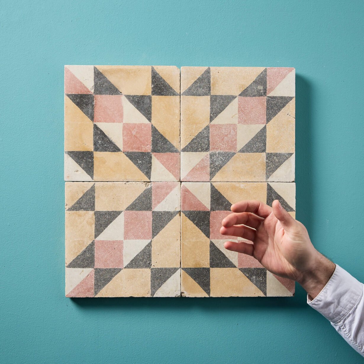 Reclaimed Patterned Encaustic Cement Floor or Wall Tiles 1.6 m2 (17.2 ...