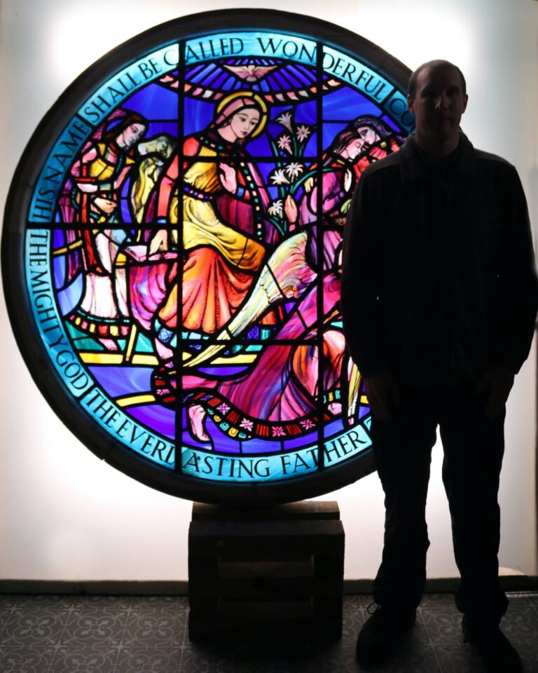 Ecclesiastical Round Stained Glass Church Window - UK Architectural ...
