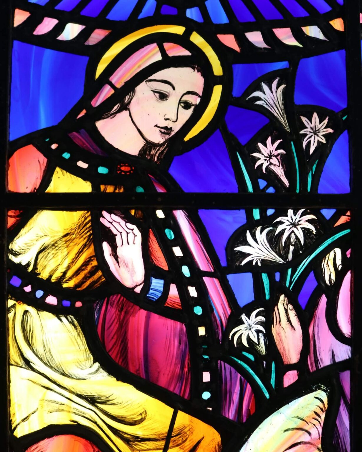 Ecclesiastical Round Stained Glass Church Window - UK Architectural ...