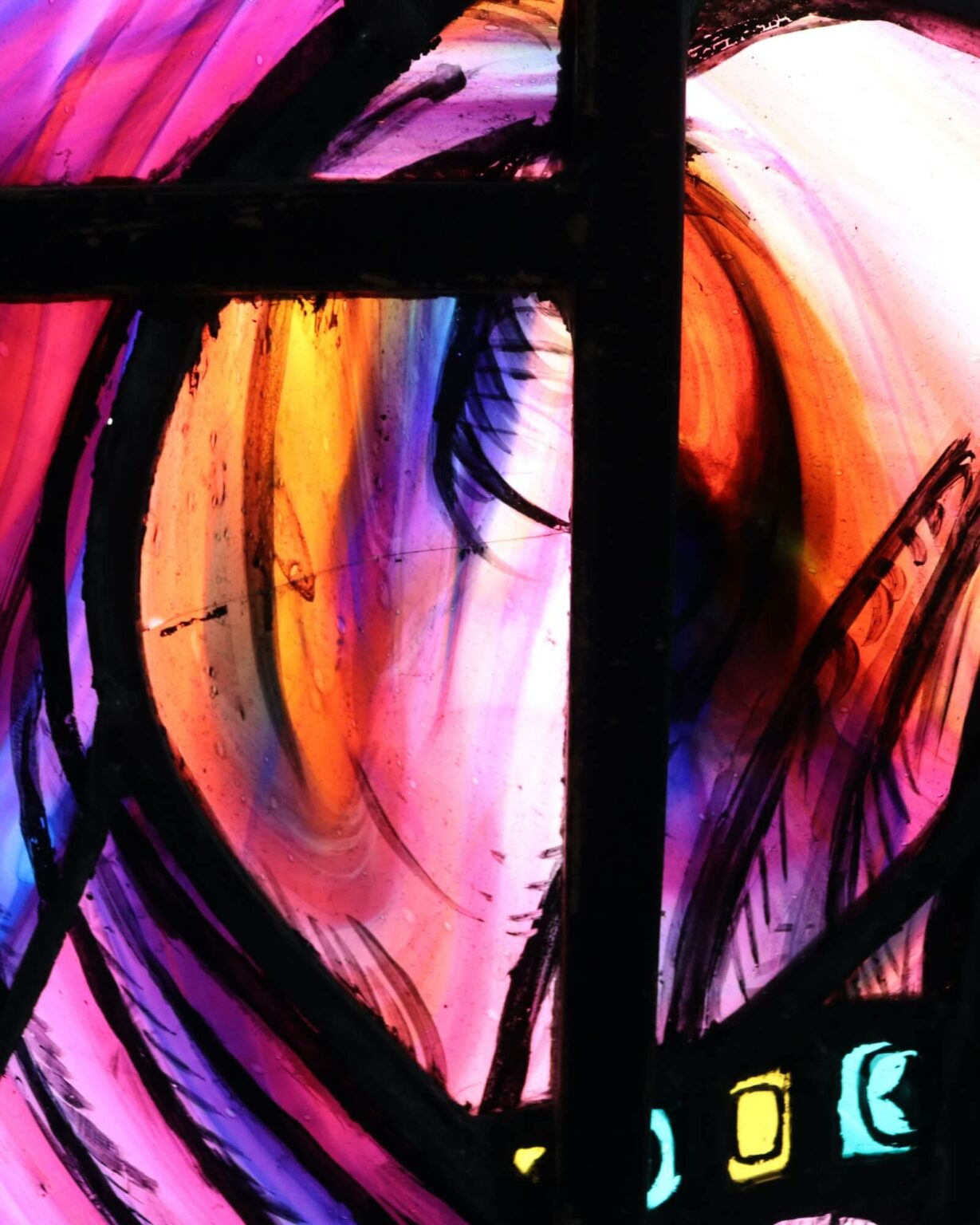 Ecclesiastical Round Stained Glass Church Window - UK Architectural ...