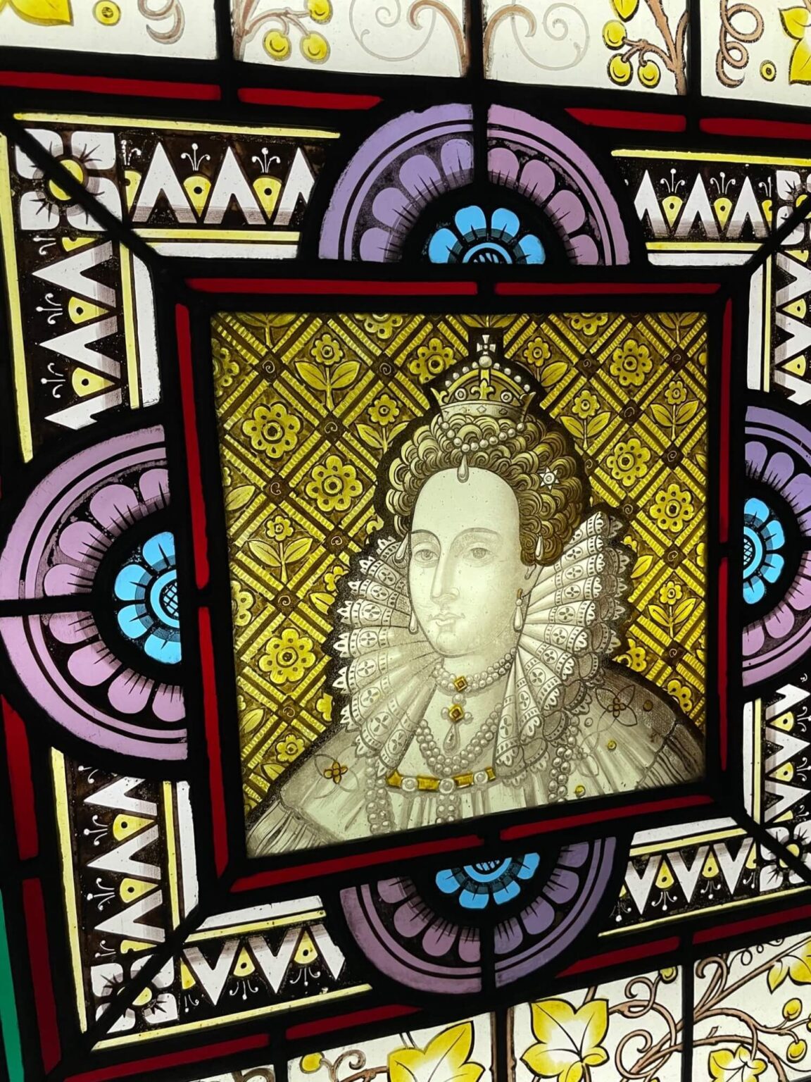 Queen Elizabeth I Antique Stained Glass Window - UK Architectural Heritage