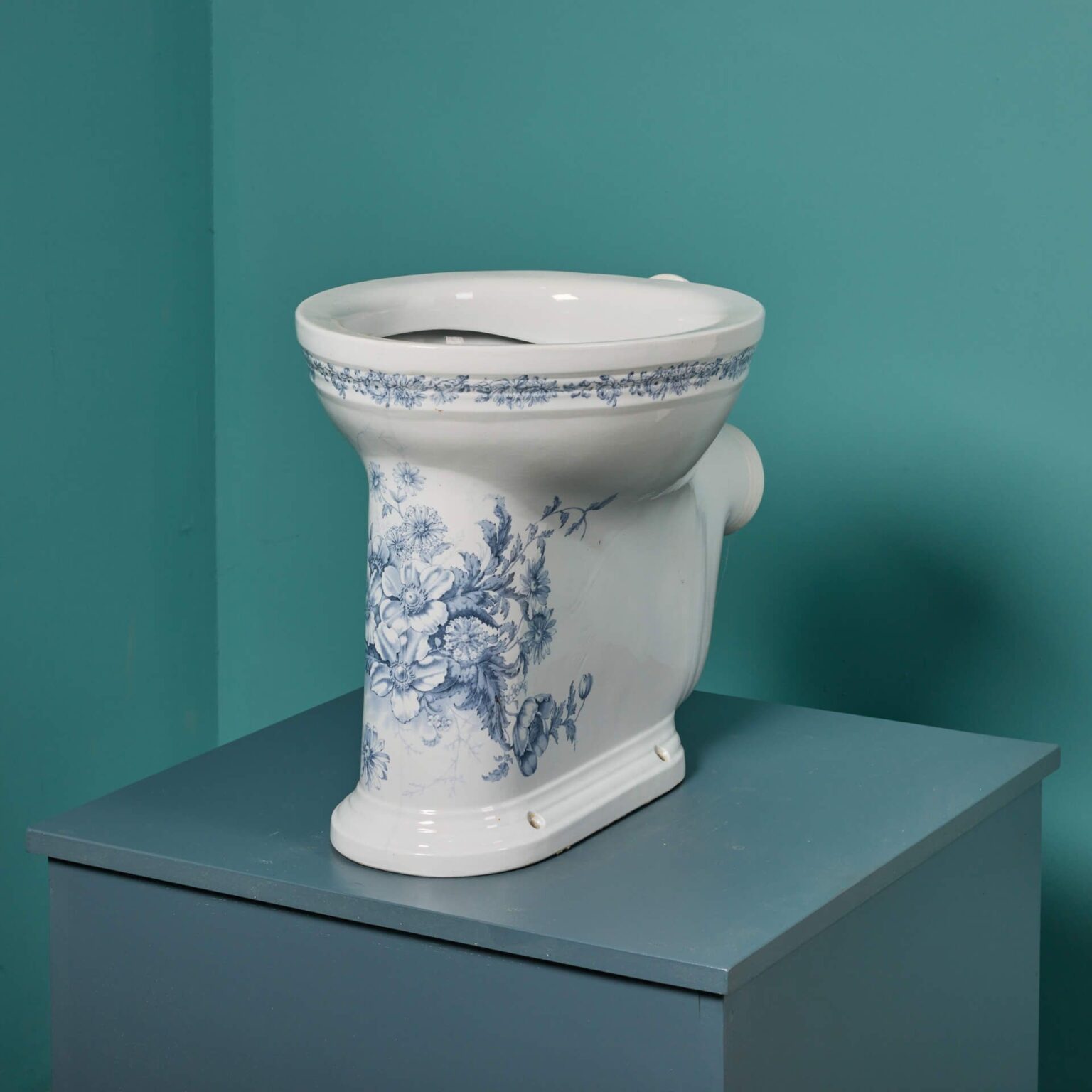 Antique Victorian Patterned Waterfall Toilet with P Trap - UK ...