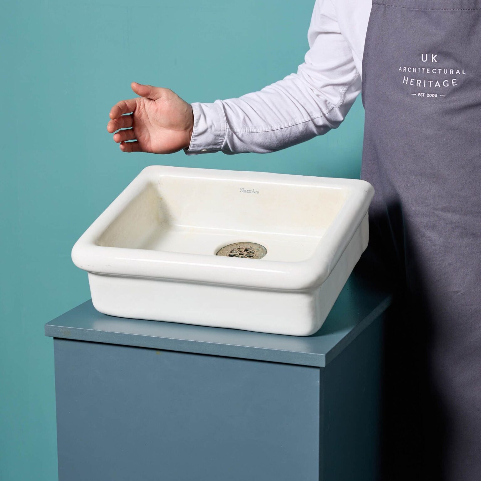 Reclaimed Petite Shanks Belfast Sink - UK Architectural Heritage
