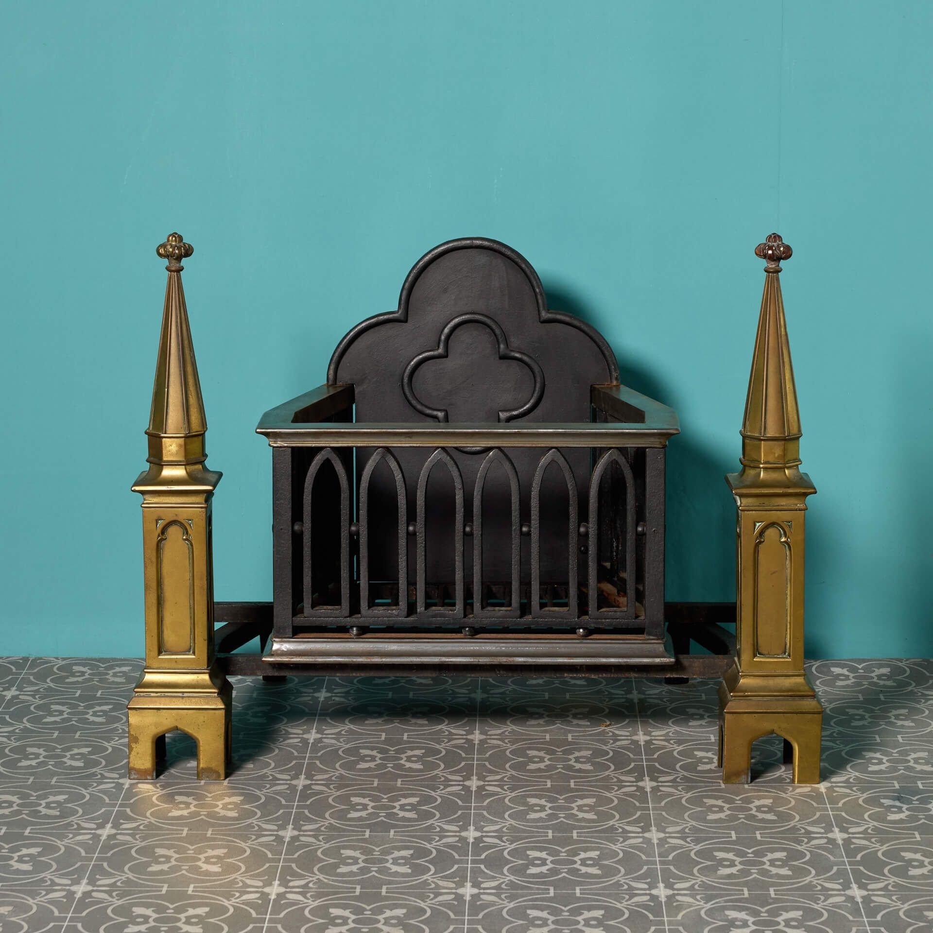 Antique Gothic Style Fire Grate | UK Architectural Heritage