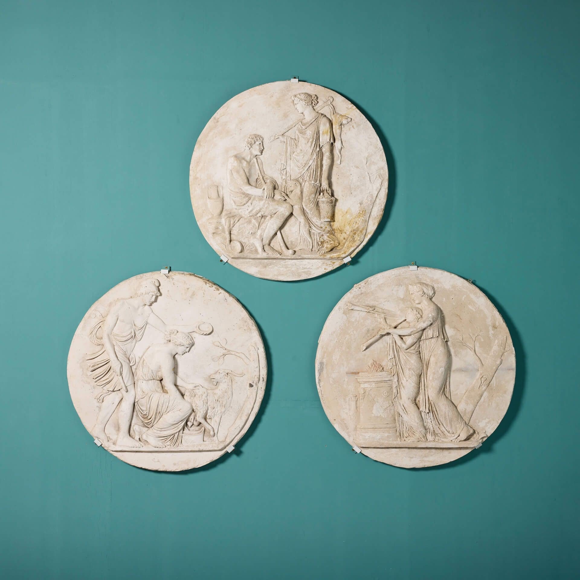 Set of 3 Neoclassical Style Plaster Wall Roundels | UK Architectural ...