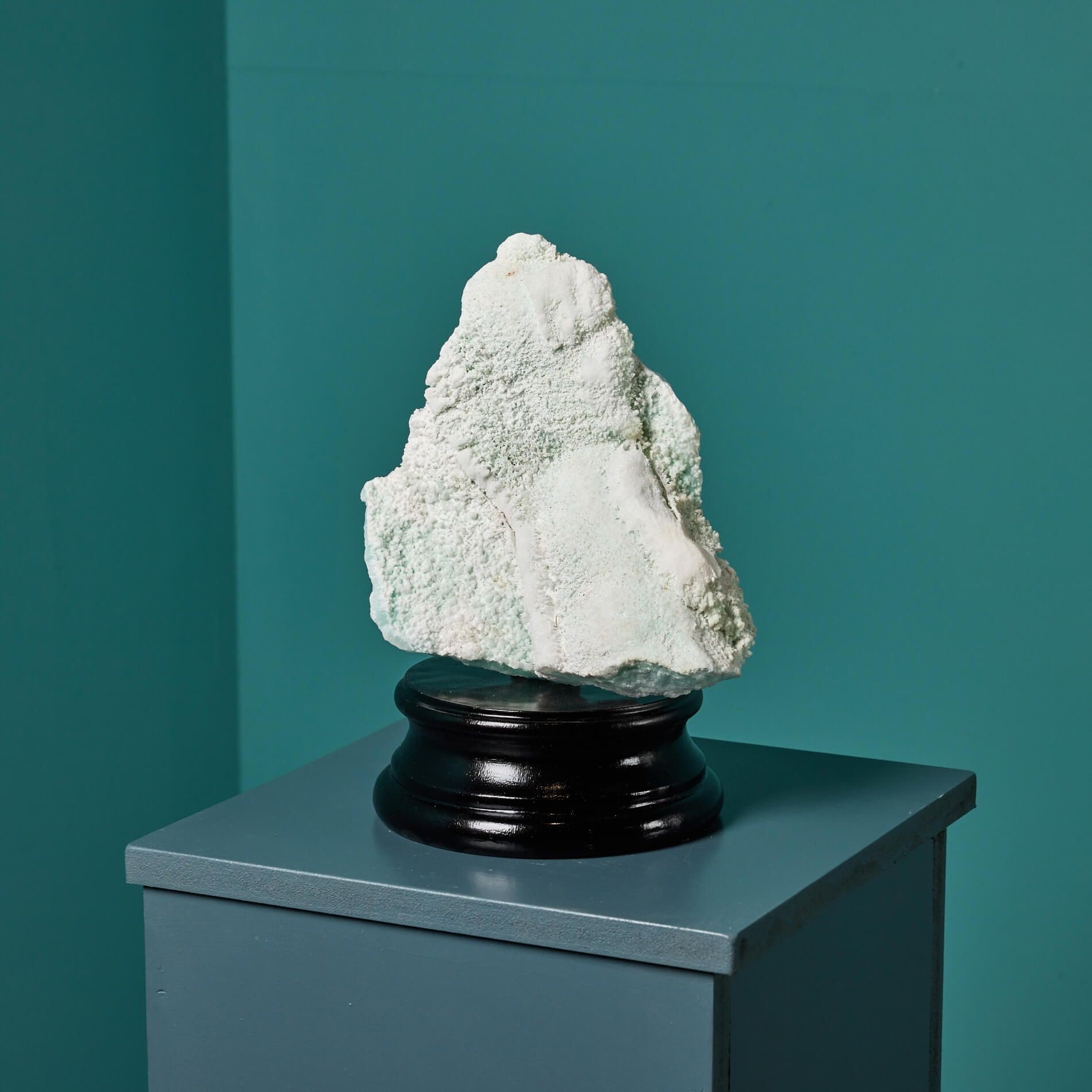 Natural White Smithsonite Specimen | UK Architectural Heritage