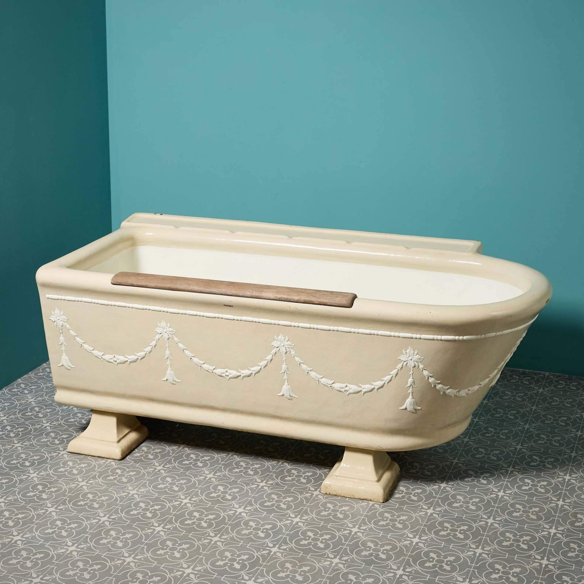 Original Rare Decorative Glazed Fireclay Bath by Twyfords | UK ...