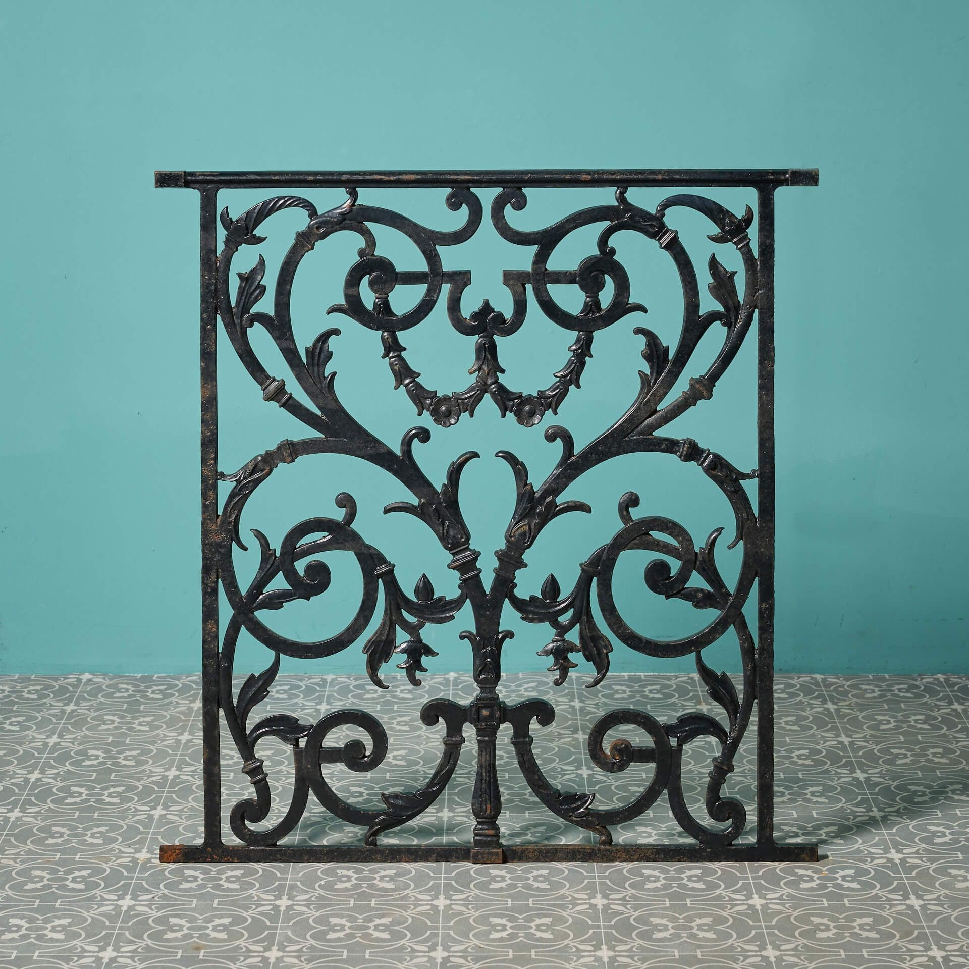 Victorian Cast Iron Scrolling Railing Panel | UK Architectural Heritage