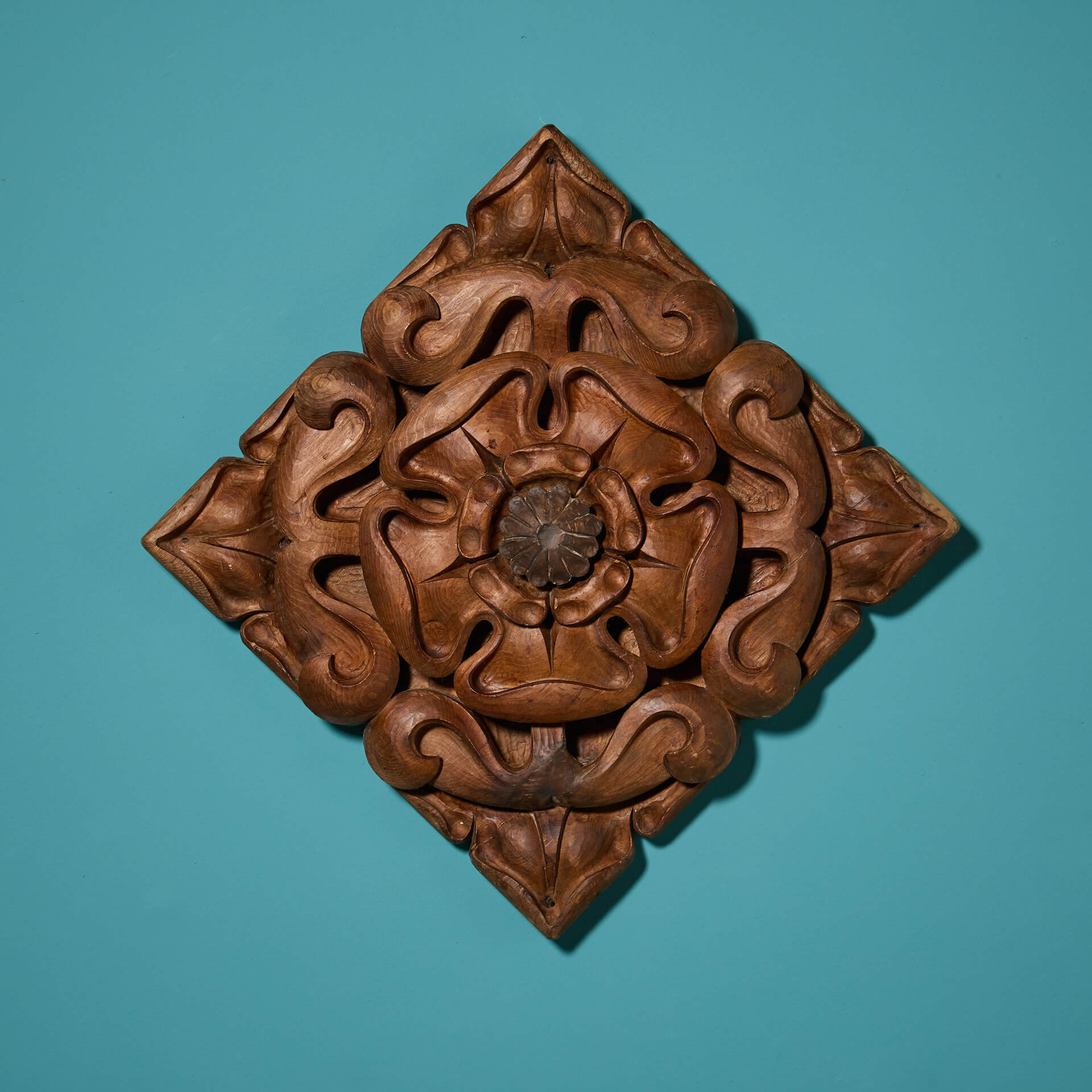 19th Century Ceiling Rose From Loch Ness Abbey | UK Architectural Heritage